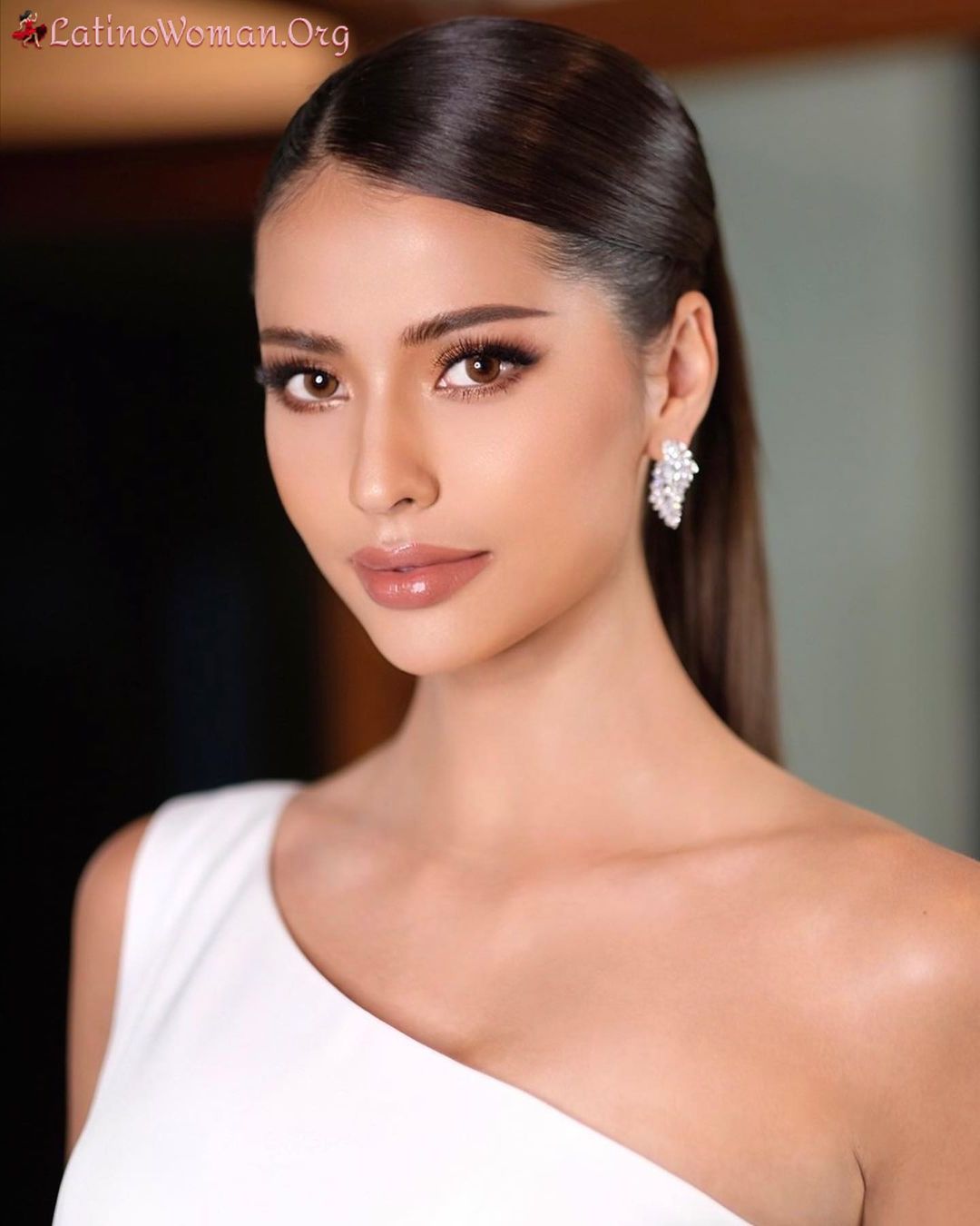 The Full Guide on Dating Mysterious Paraguayan Women